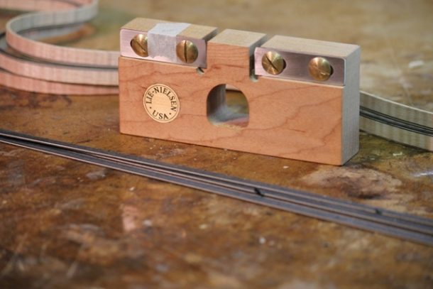 How To Use A Veneer Thicknessing Tool To Improve Your Guitar Binding Work