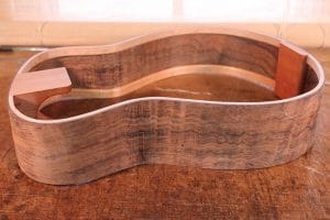 Guitar Kerfing VS Solid Linings - The Art Of Lutherie