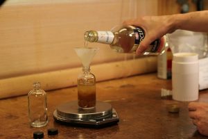 How To Make Shellac With A Coffee Grinder